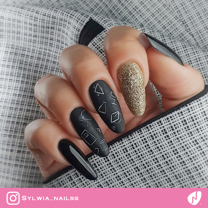 Geometric Nail Design Ideas