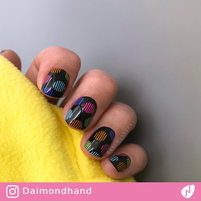 Geometric Nail Design Ideas