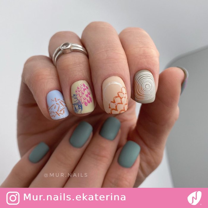 Abstract Nail Design Ideas