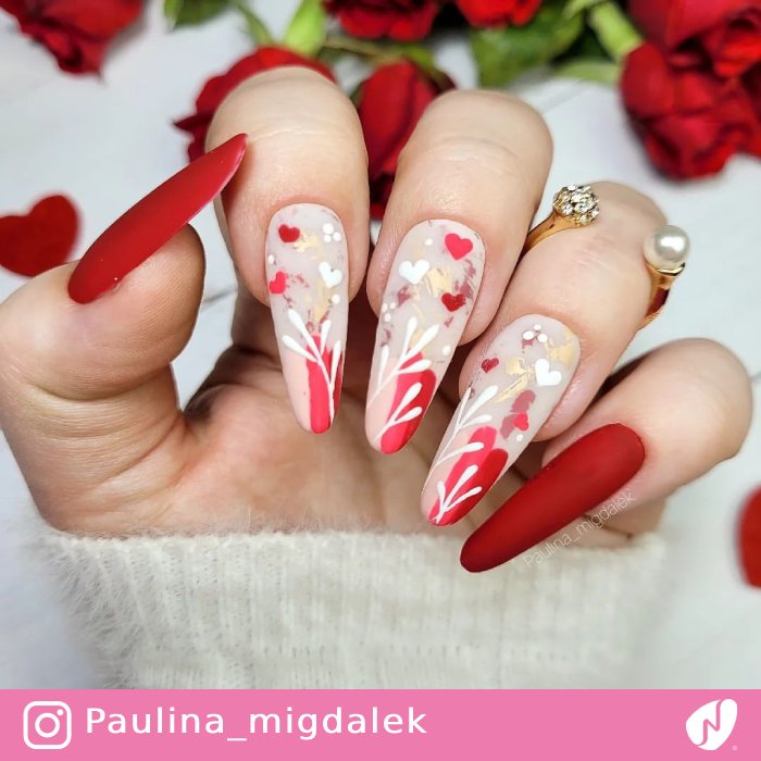 Abstract Nail Design Ideas