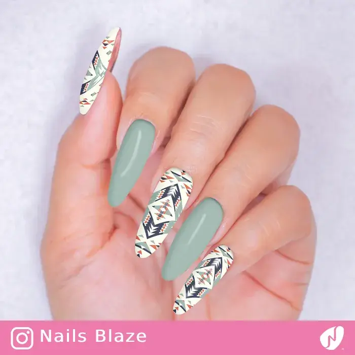 Geometric Nail Design Ideas